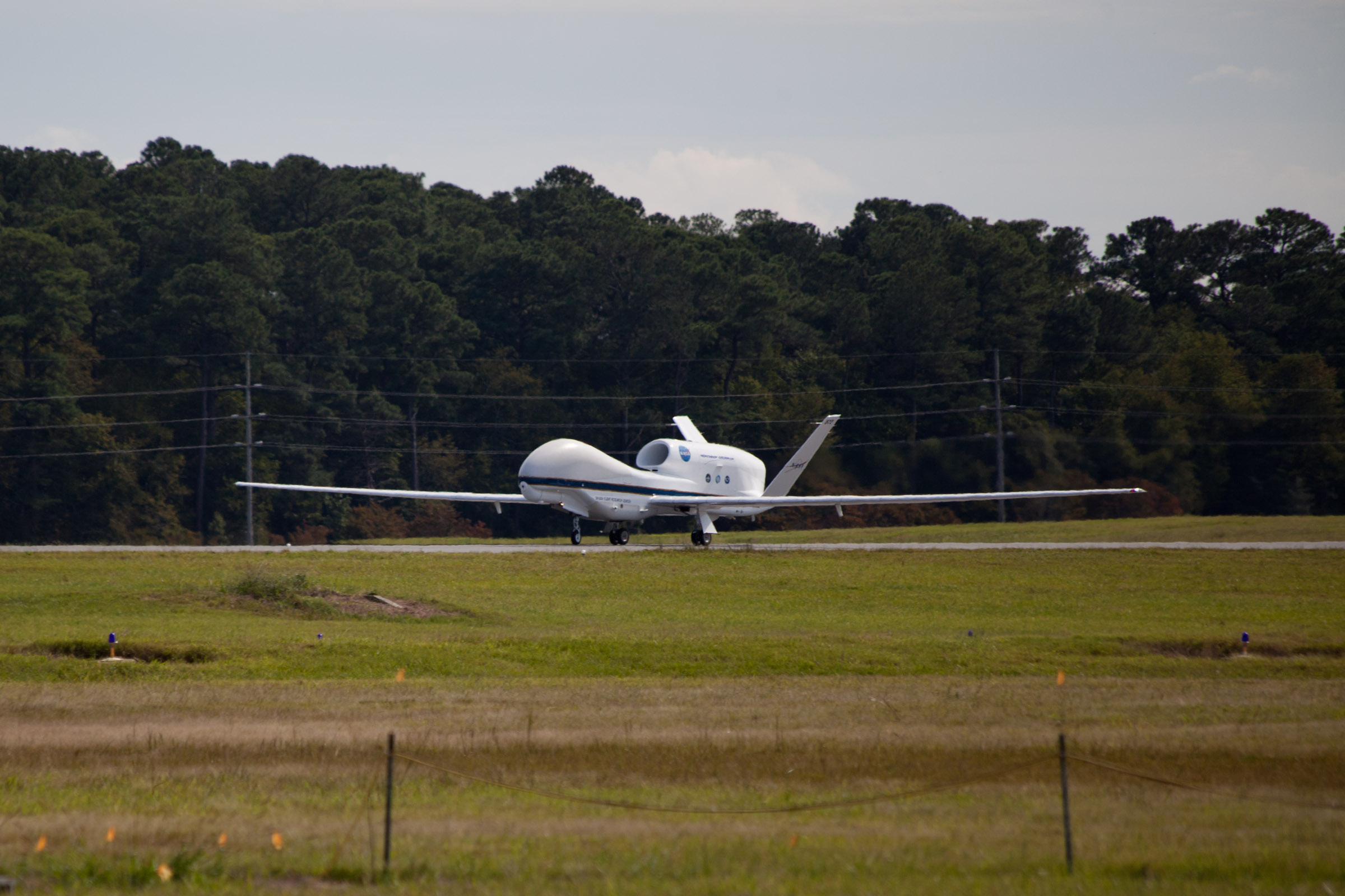 AV-6 takeoff from Wallops (9.19.12) | NASA Airborne Science Program