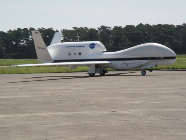 Global Hawk AV-6 after landing on Runway 22 in Wallops Flight Facility ...