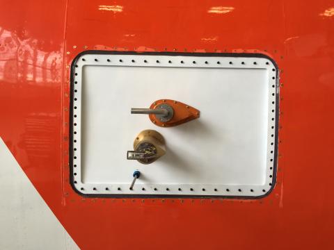 Window Probe Installation Example 3 | NASA Airborne Science Program